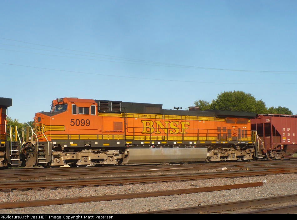 BNSF 5099